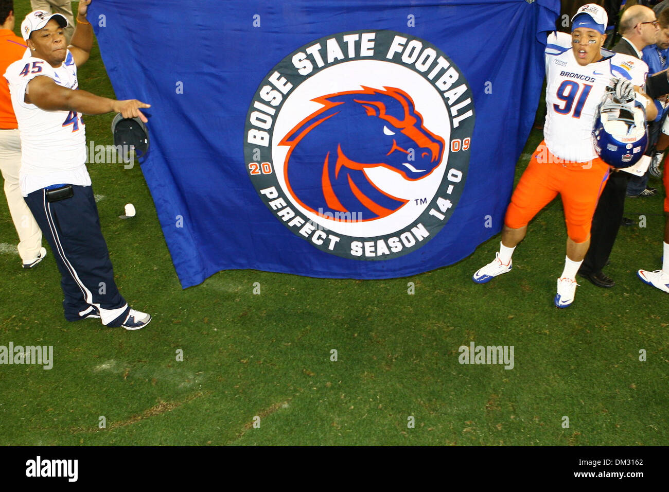 Boise State Broncos battle against the TCU Horned Frogs in the 39th ...