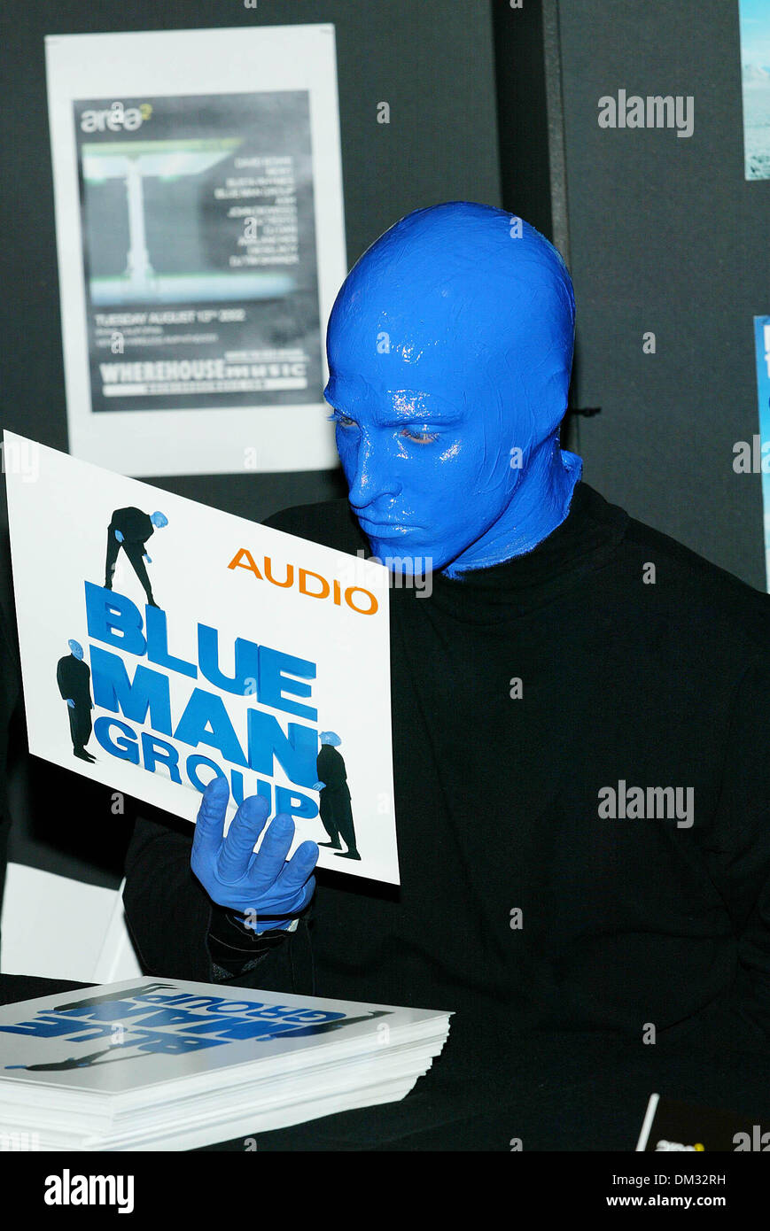 Blue man group moby hi-res stock photography and images - Alamy