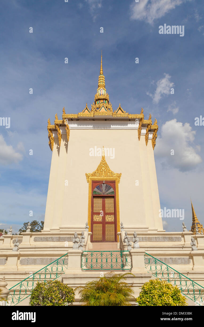 The royal library, part of the royal palace complex, Phnom Penh ...