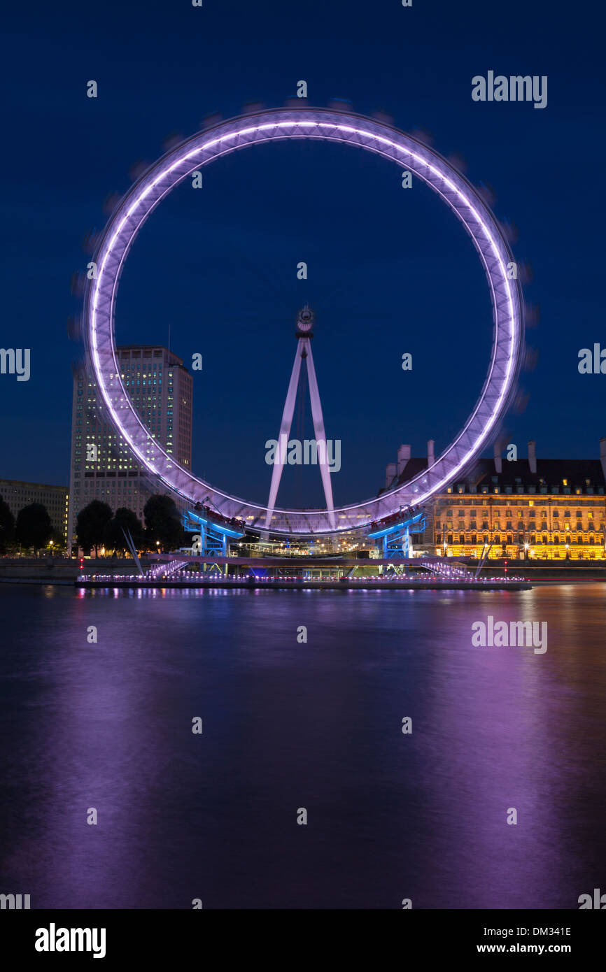 Night view of the london eye, London, England Stock Photo - Alamy