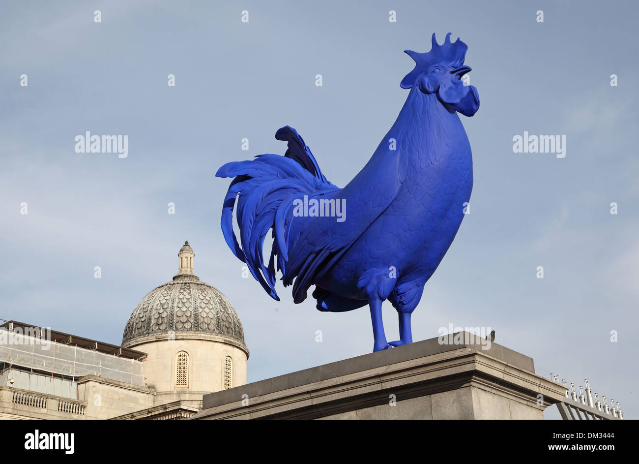 Artist Katharina Fritsch's giant blue cockerel on Trafalgar Square's ...