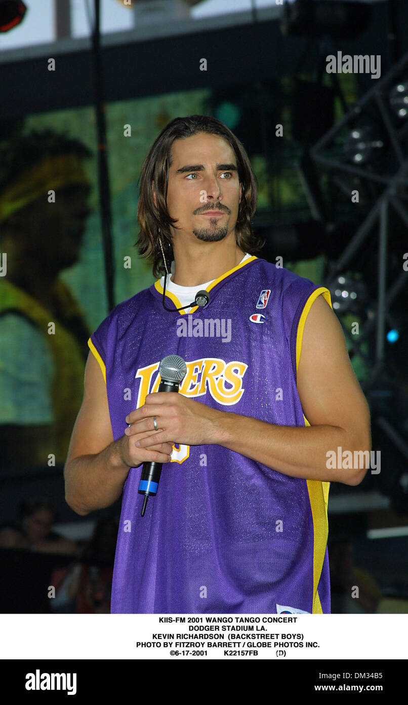 June 17, 2001 - KIIS-FM 2001 WANGO TANGO CONCERT.DODGER STADIUM LA ...