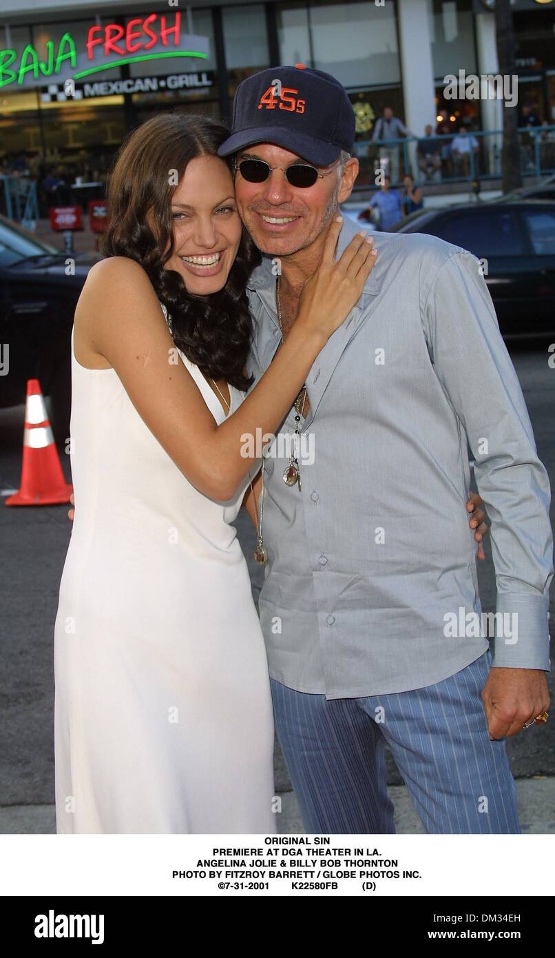 July 31, 2001 - ORIGINAL SIN.PREMIERE AT DGA THEATER IN LA..ANGELINA ...