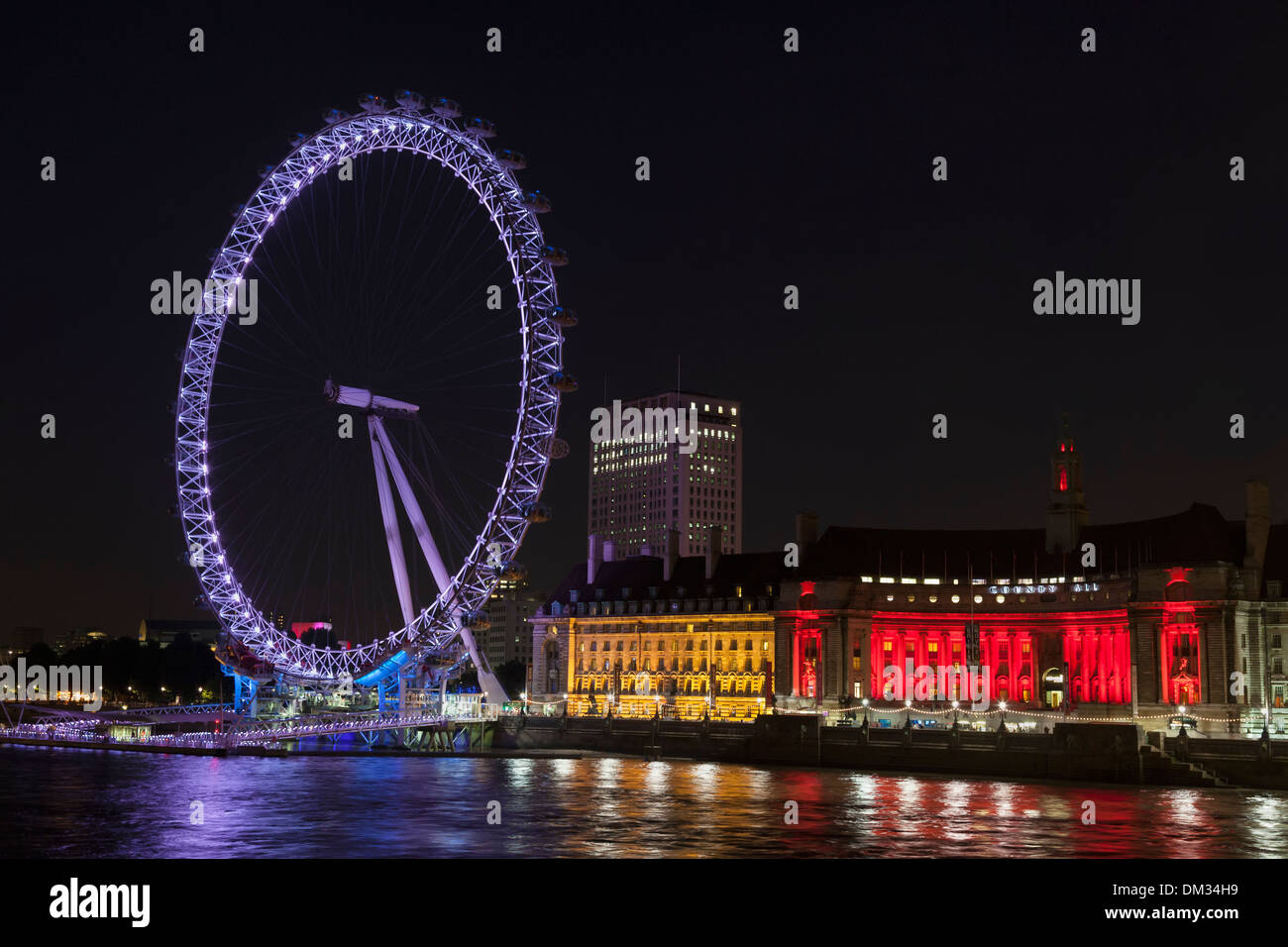 London night nighttime landmark hi-res stock photography and images - Alamy
