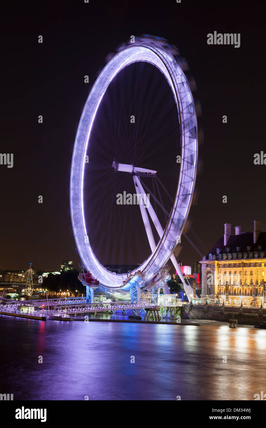 Night view of the london eye, London, England Stock Photo - Alamy