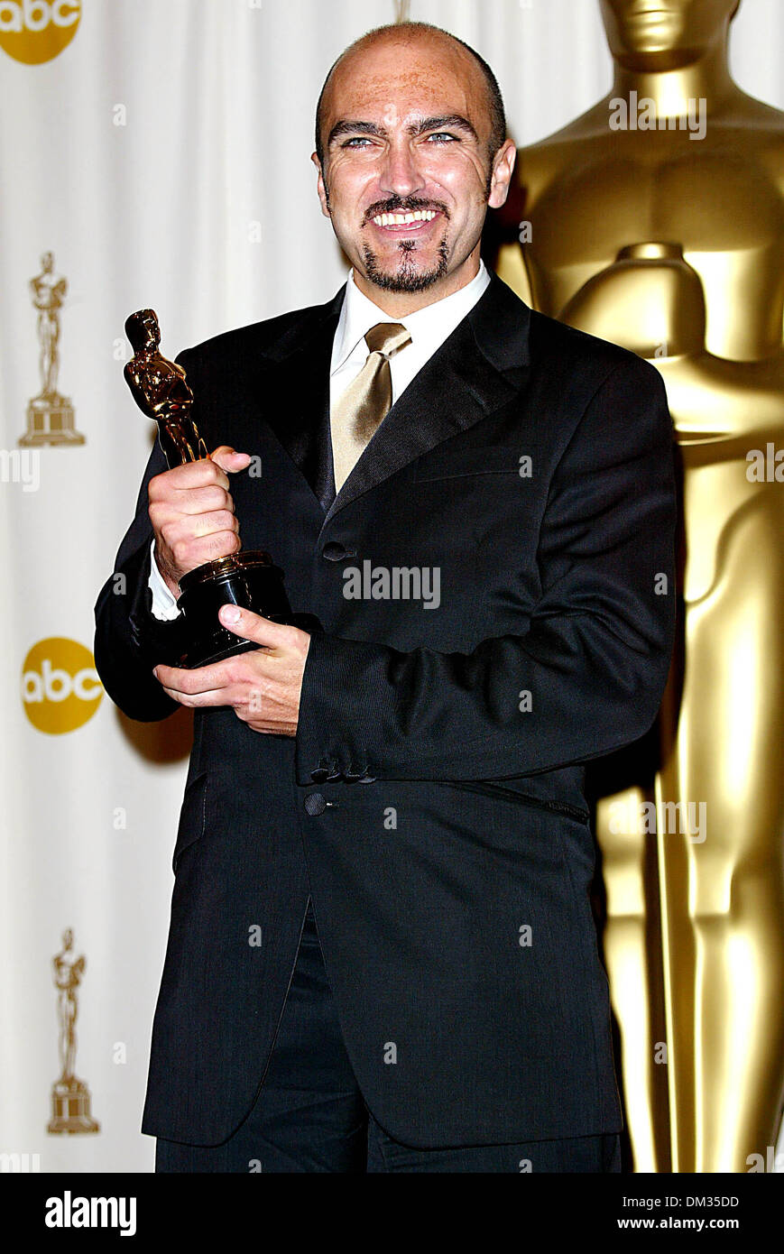 74th academy awards 2002 hi-res stock photography and images - Alamy