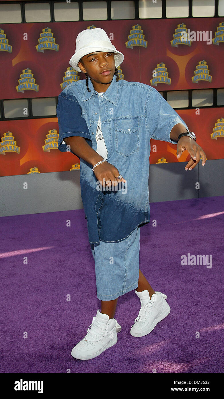 June 1, 2002 - Los Angeles, CALIFORNIA - 2002 MTV MOVIE AWARDS.AT THE ...