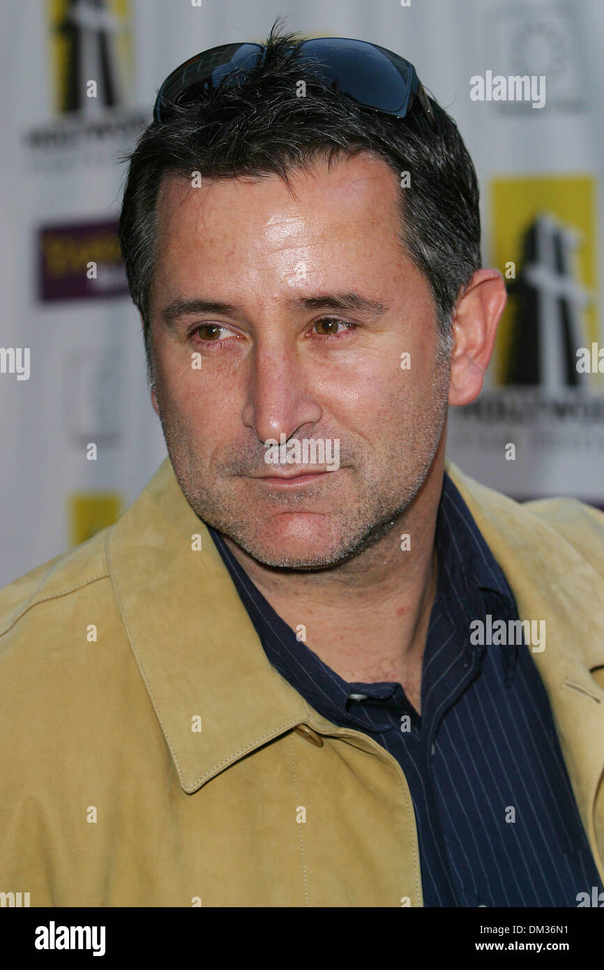 Anthony la paglia hi-res stock photography and images - Alamy