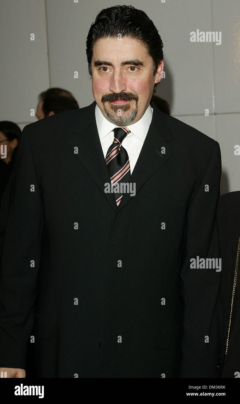 Frida 2002 alfred molina hi-res stock photography and images - Alamy