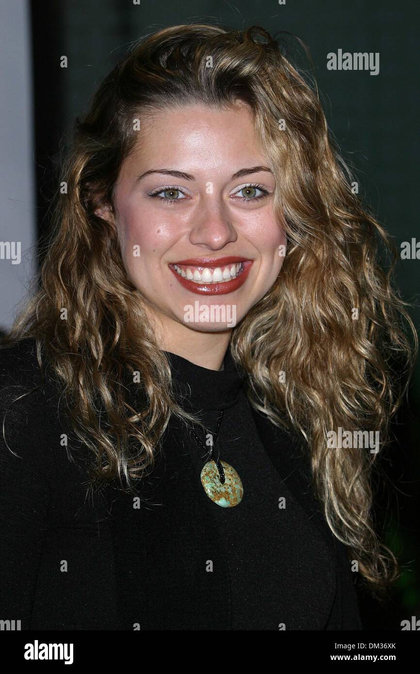 Nov. 5, 2002 - Santa Monica, CALIFORNIA - AMY BRESSETTE..HOLLYWOOD ...