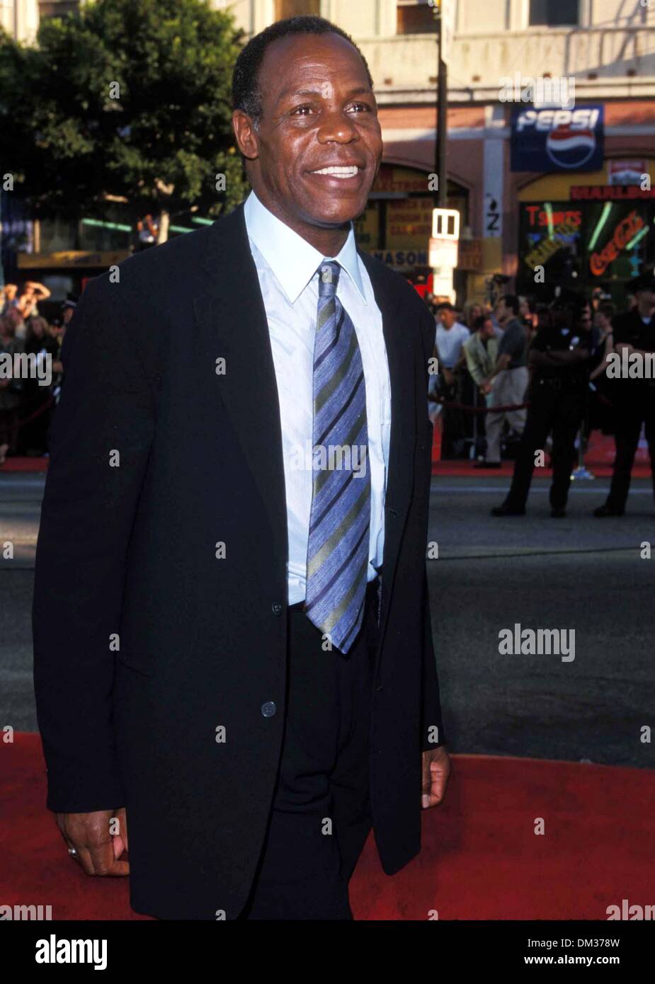 July 7, 1998 - K12791FB.LETHAL WEAPON IV PREMIERE IN HOLLYWOOD, CA ...