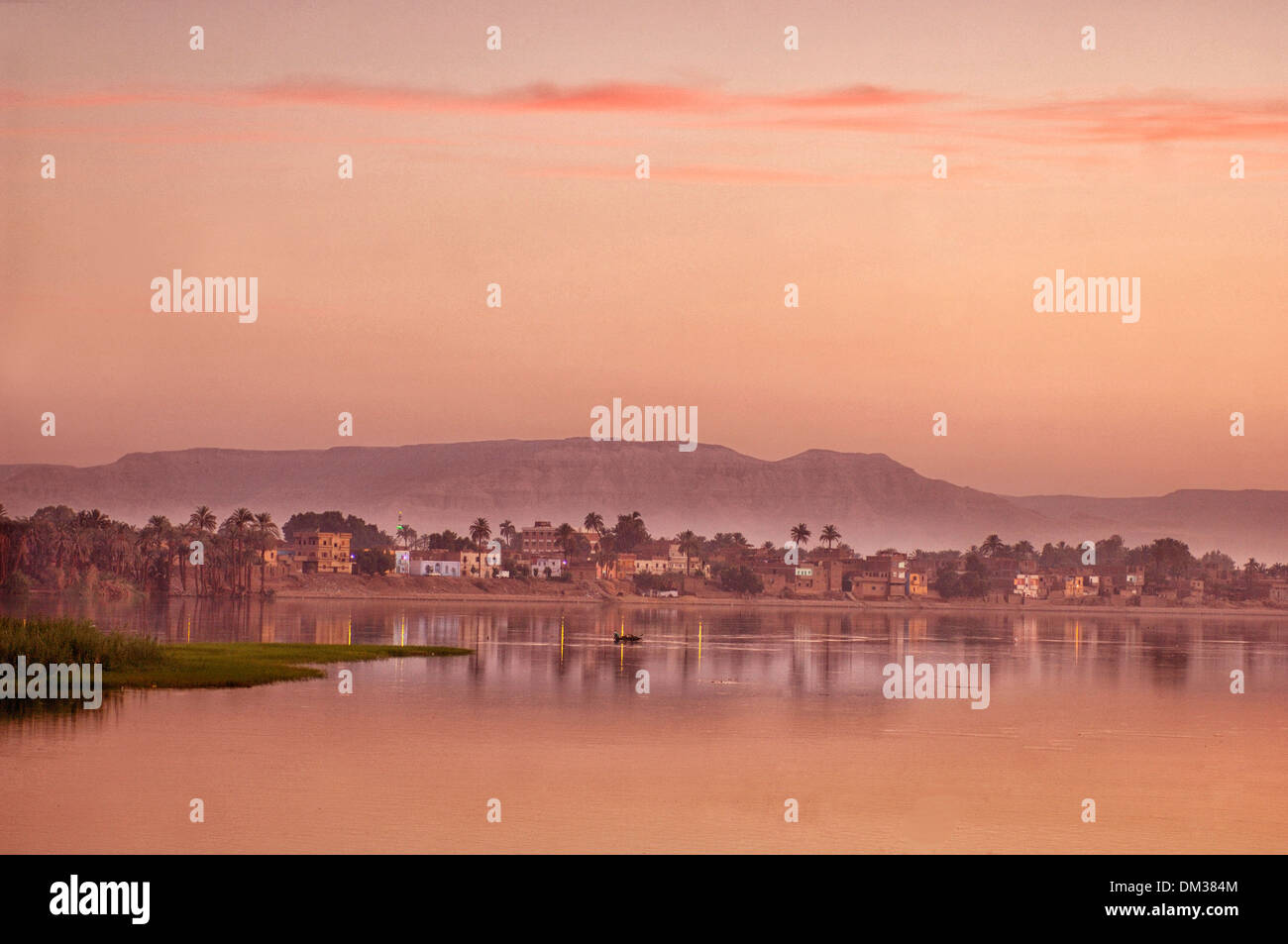 Egypt river landscape hi-res stock photography and images - Alamy