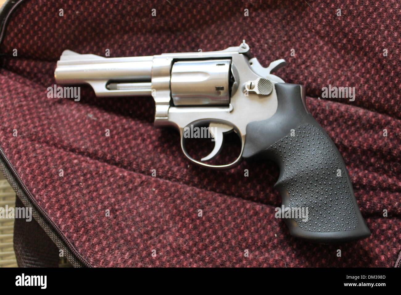Revolver picture company hi-res stock photography and images - Alamy