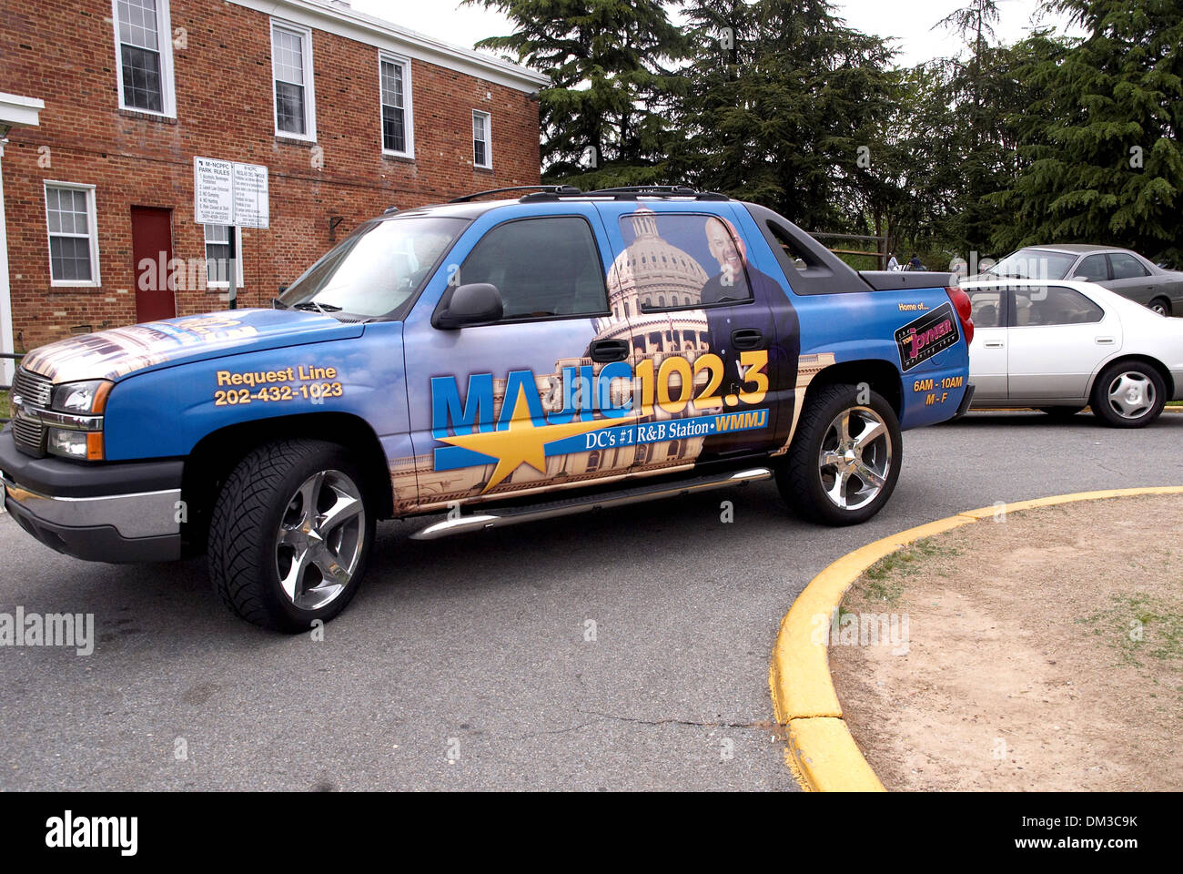 Washington DC radio station Majic 102 utilty vehicle at the Harlem ...