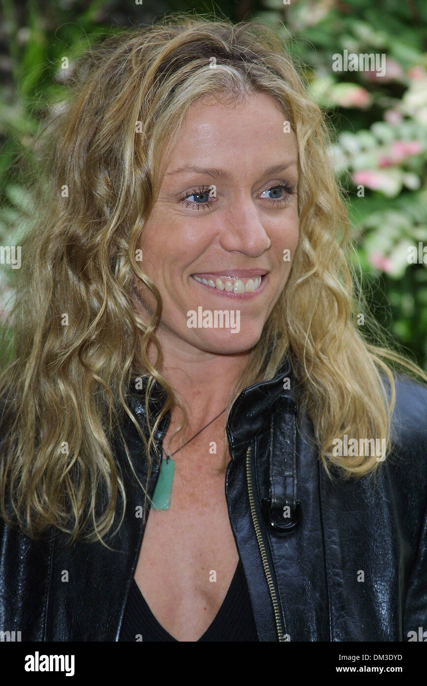 Oct. 22, 2001 - PREMIERE MAGAZINE WOMEN IN HOLLYWOOD LUNCHEON.AT THE ...