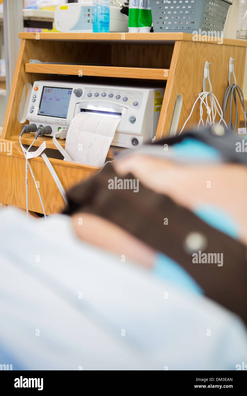 Fetal heart monitor hi-res stock photography and images - Alamy