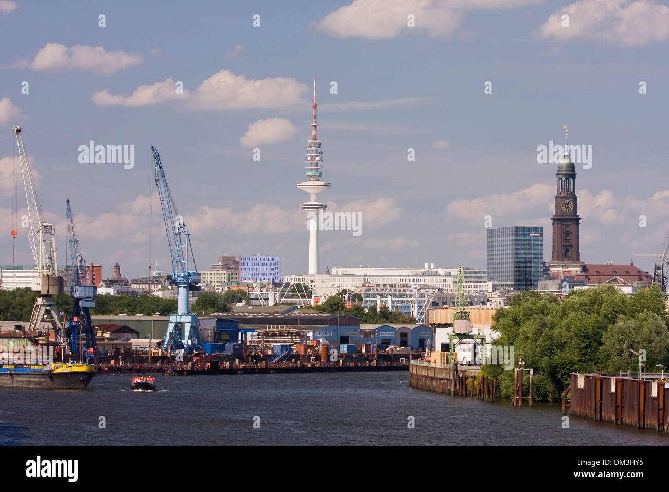 Germany docks hi-res stock photography and images - Alamy