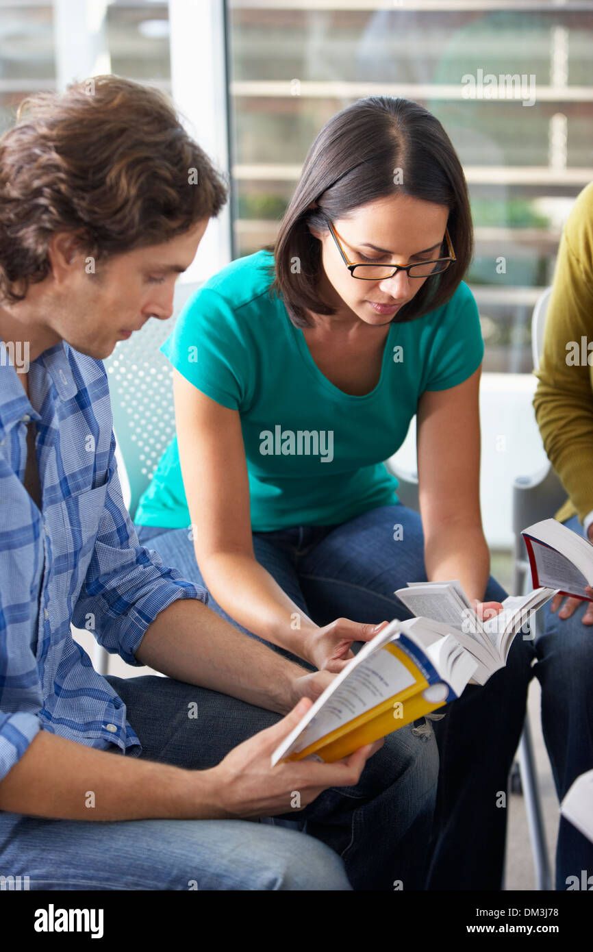People reading the bible hi-res stock photography and images - Alamy