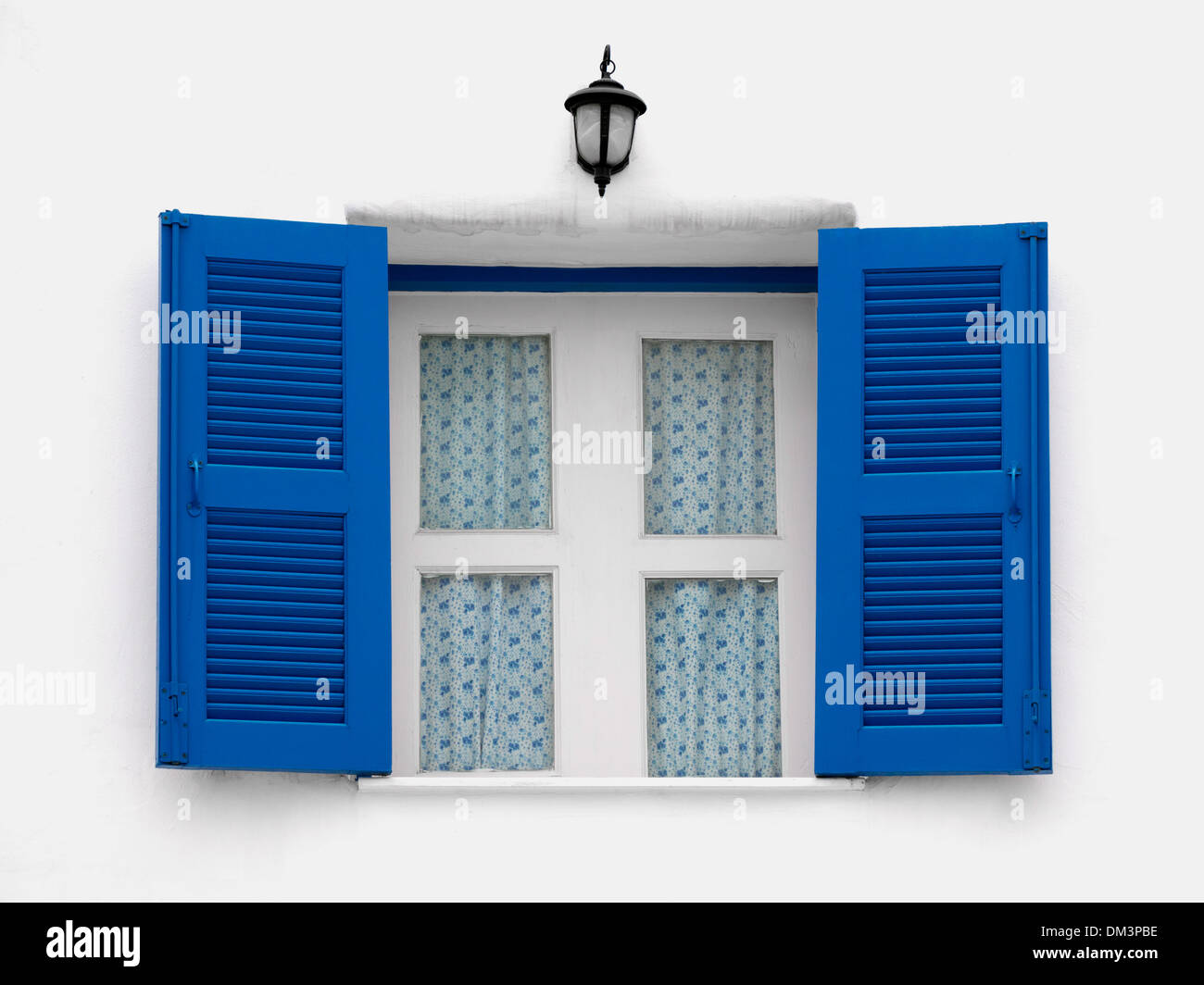 Vintage window hi-res stock photography and images - Alamy