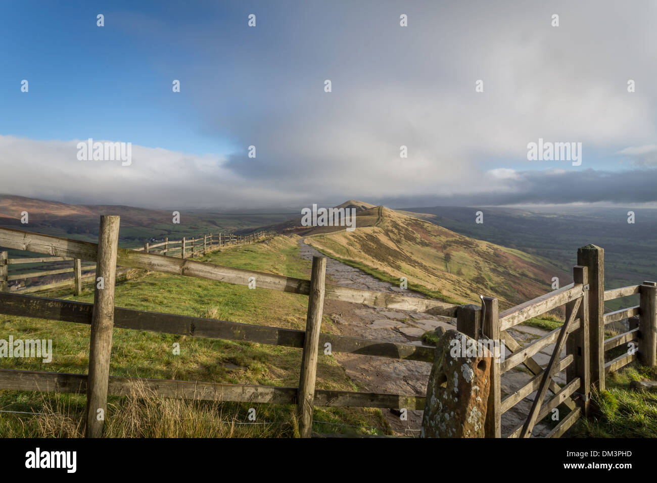 Views from Mam Tor In the peak district Derbyshire Sheffield Stock ...