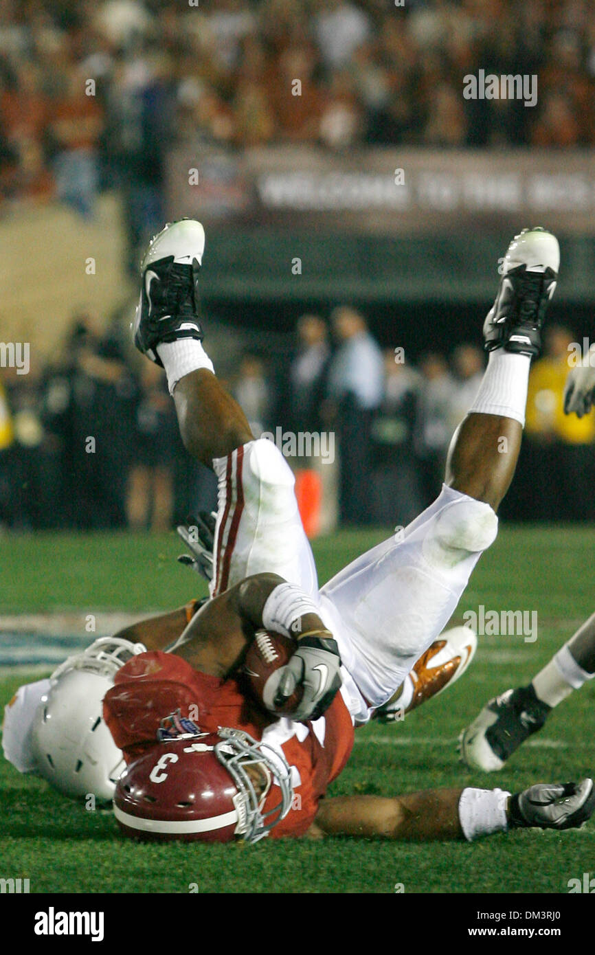 Trent Richardson Stiff Arm