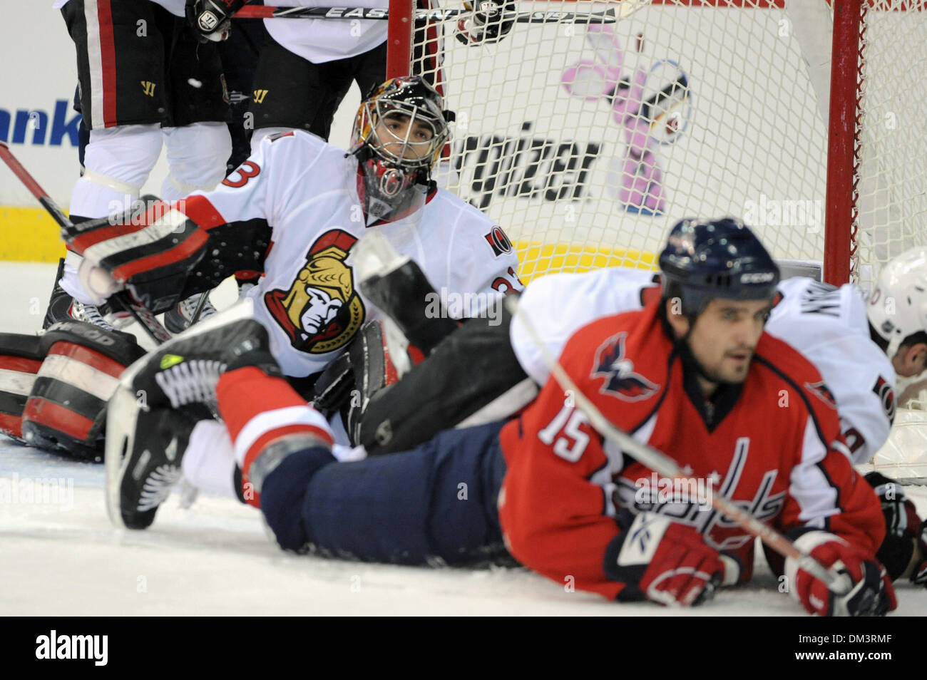 Ottawa senators goalie pascal leclaire hi-res stock photography and ...