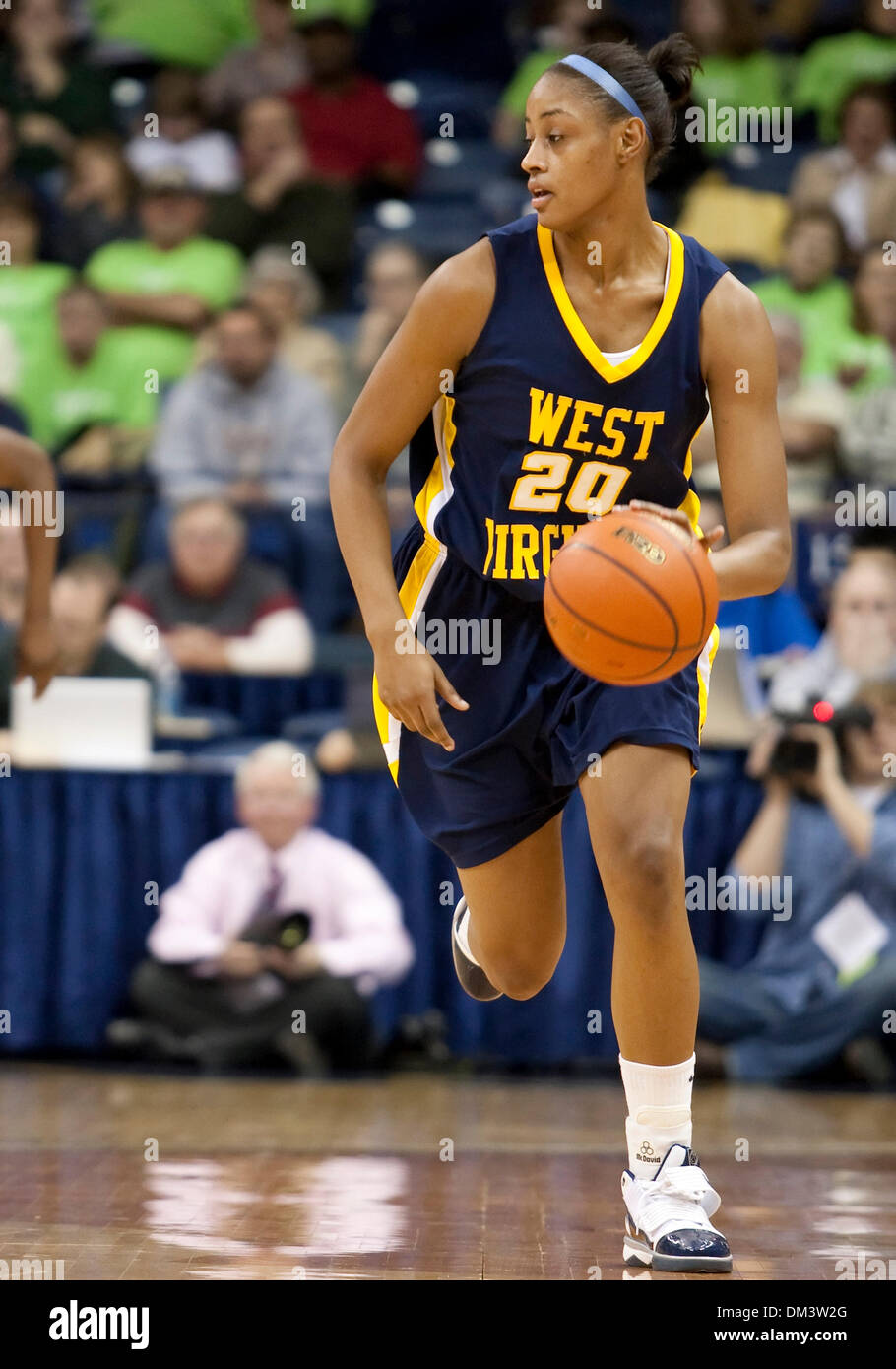 West virginia center asya bussie hi-res stock photography and images ...