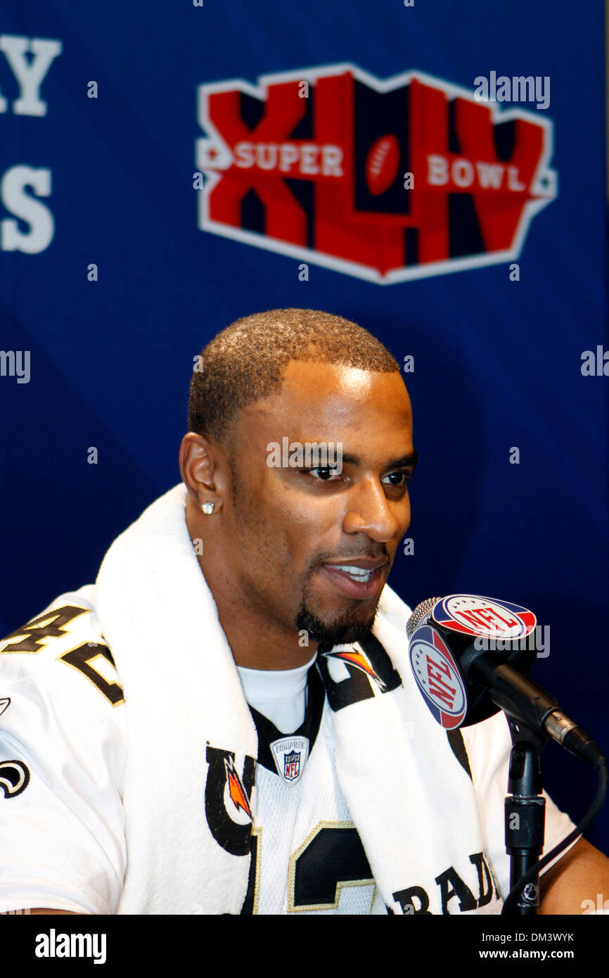 New Orleans Saints Darren Sharper answers questions from reporters ...