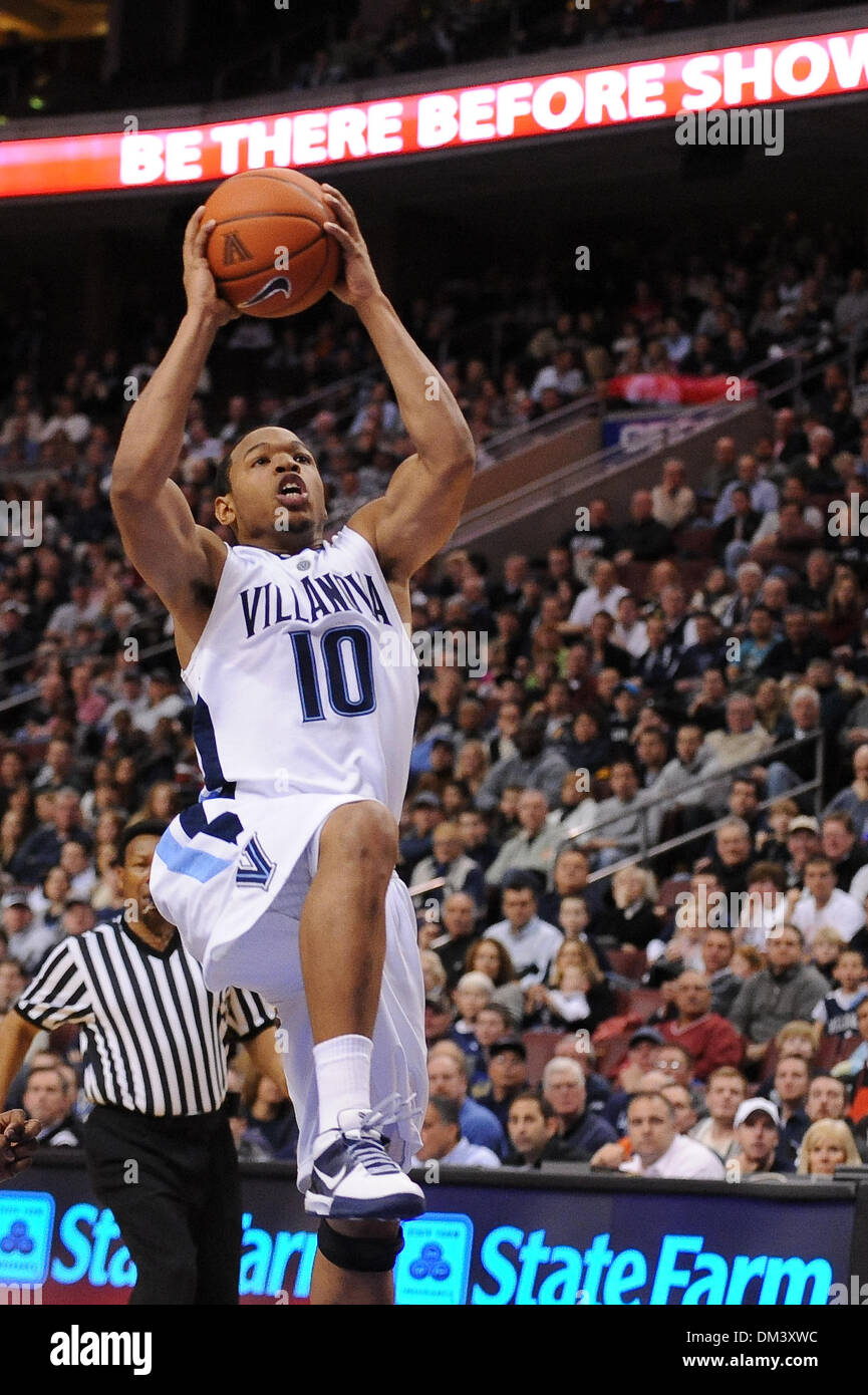 Villanova guard Corey Fisher #10 drives the lane during game action ...