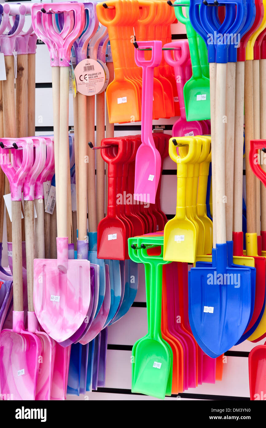 Plastic spades hi-res stock photography and images - Alamy