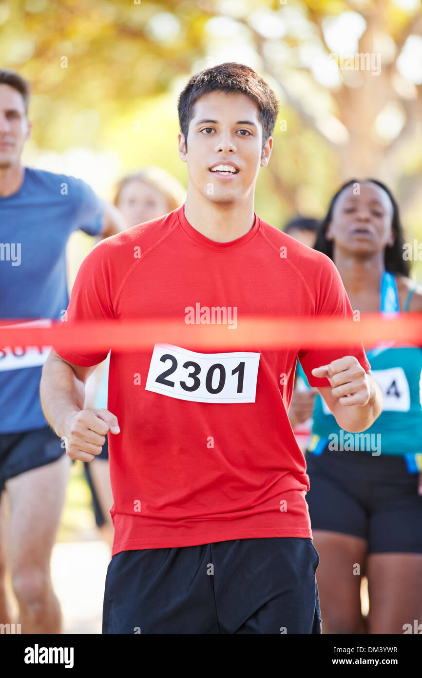 Marathon runner hi-res stock photography and images - Alamy