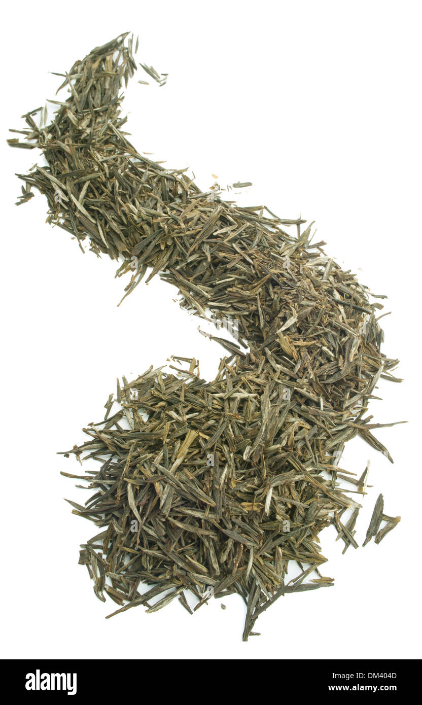 Heap of Chinese green tea isolated on white background Stock Photo - Alamy