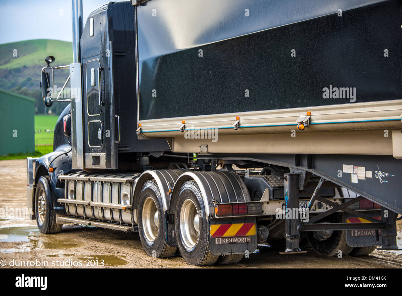 Lorrie hi-res stock photography and images - Alamy