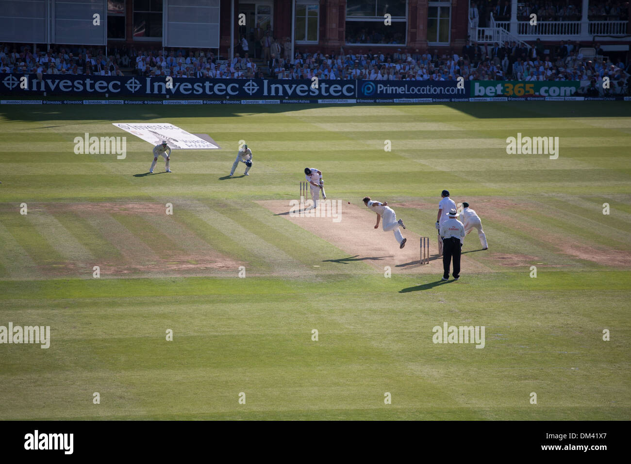 Ian bell test hi-res stock photography and images - Alamy