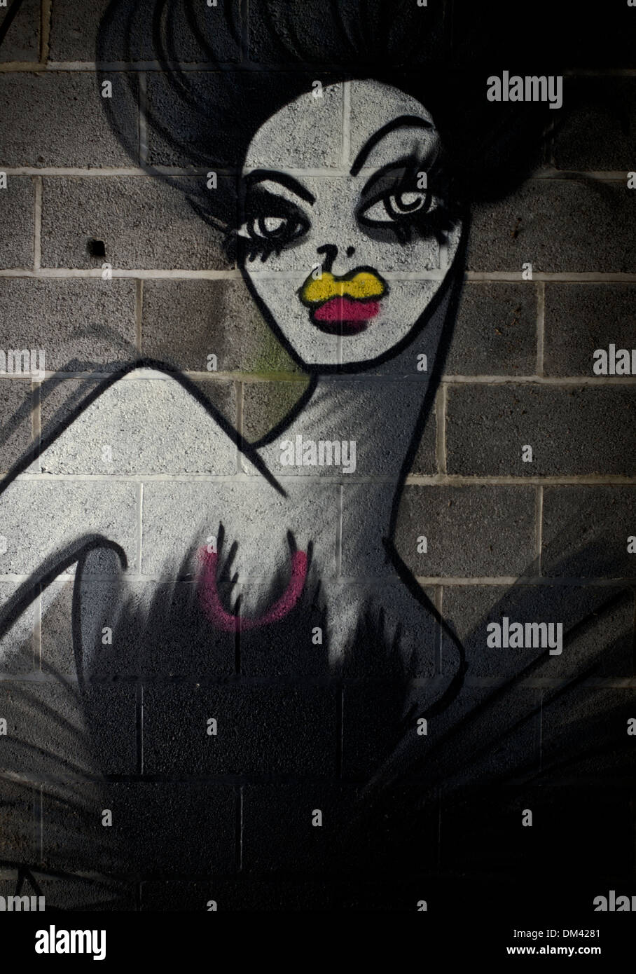 Graffiti Art, Abandoned building Stock Photo - Alamy