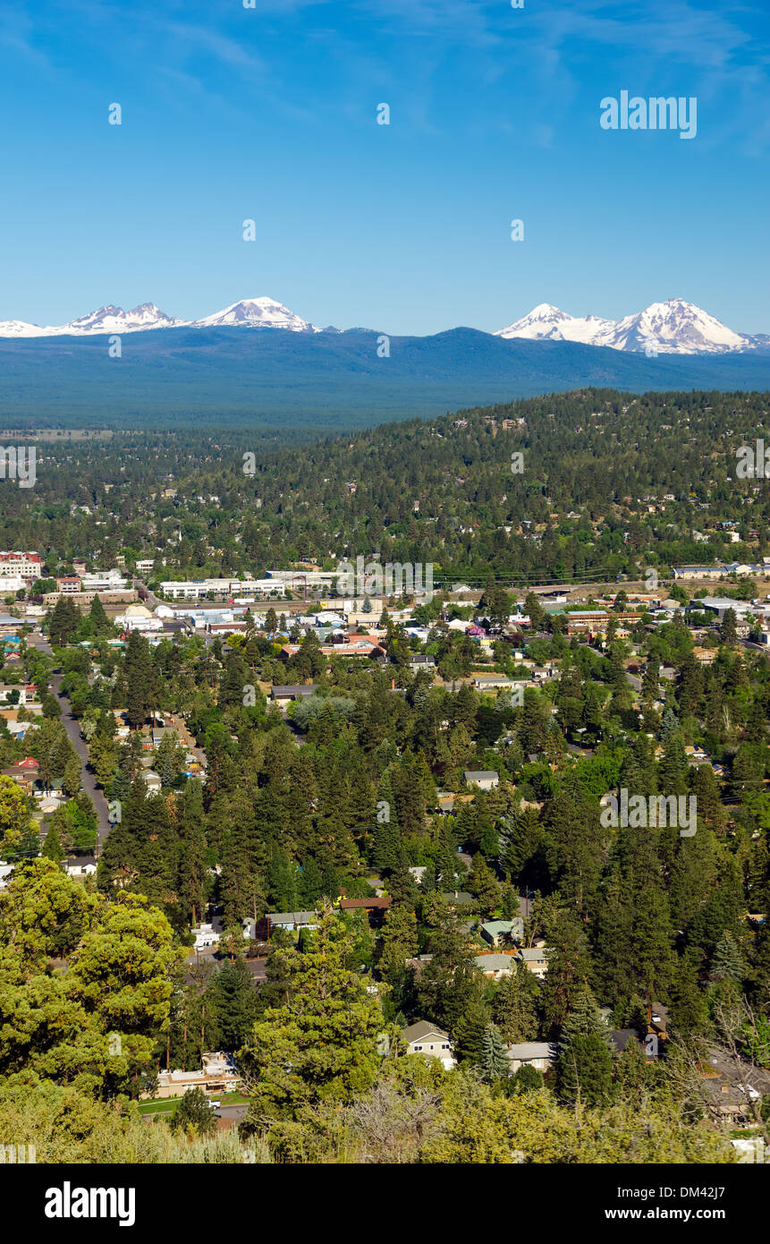 Three sisters mountains oregon hi-res stock photography and images - Alamy