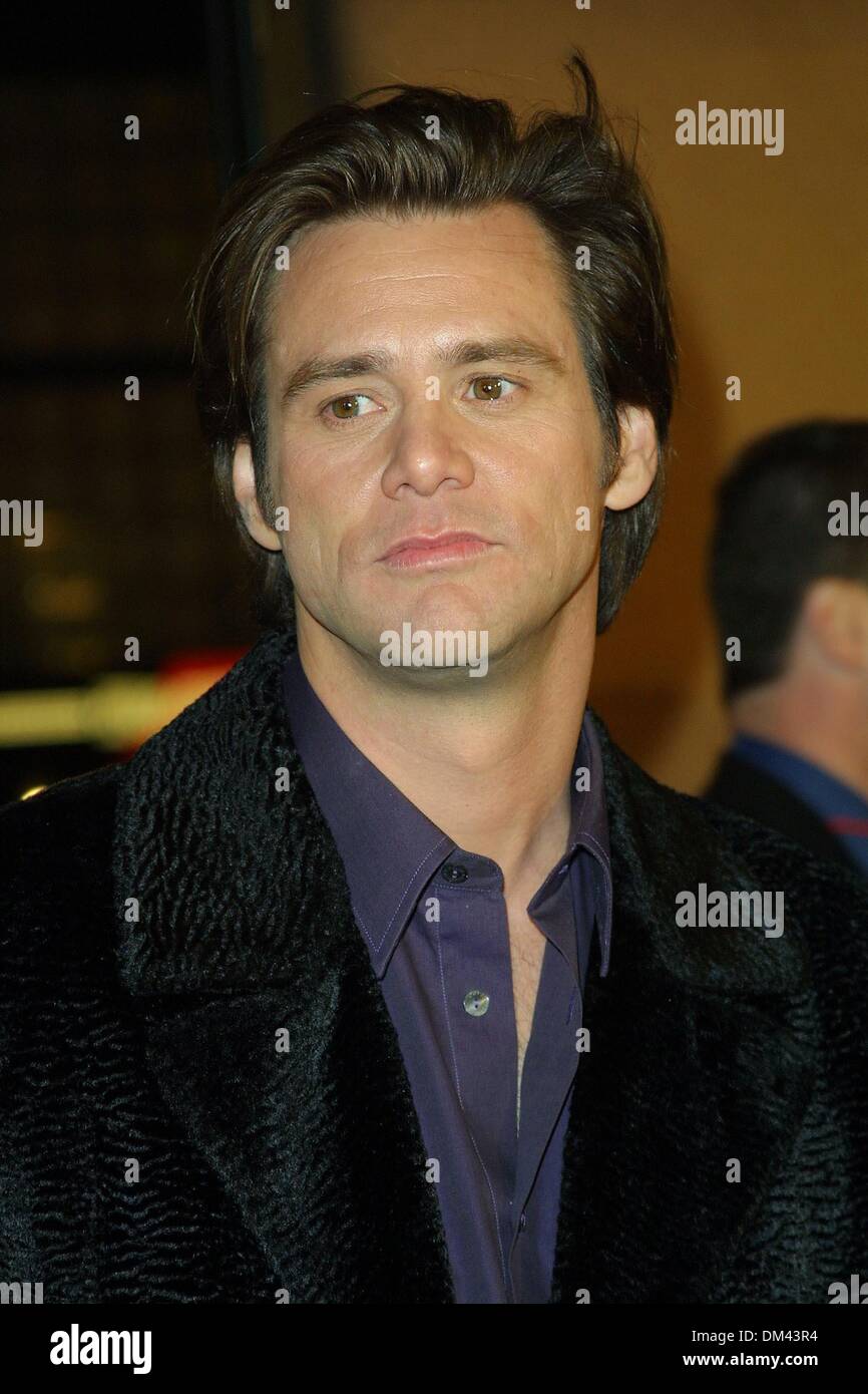 Dec. 11, 2001 - THE MAJESTIC PREMIERE.AT GRAUMAN'S CHINESE THEATER LOS ...