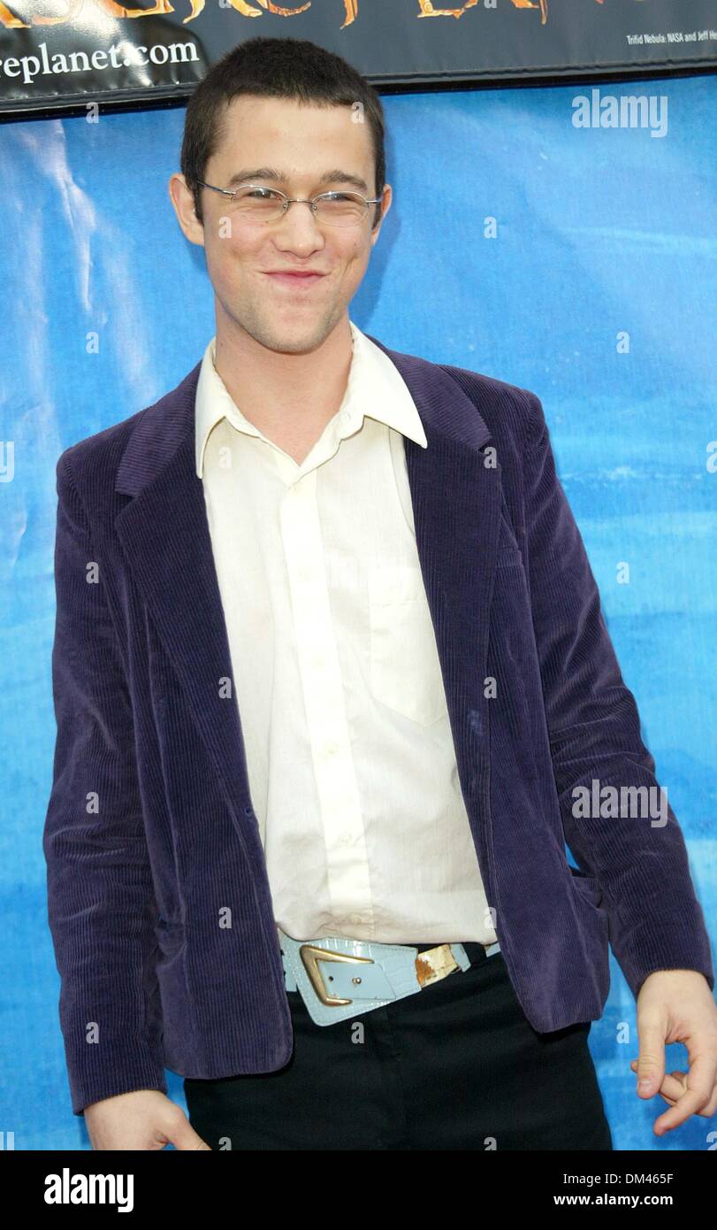 Nov. 17, 2002 - Hollywood, CALIFORNIA, USA - JOSEPH GORDON-LEVITT Stock ...