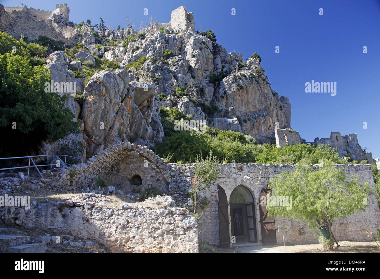 Cyprus kantara castle hi-res stock photography and images - Alamy