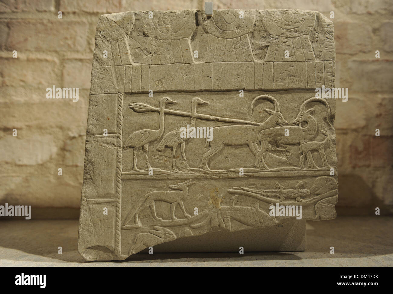 Ancient egypt hunting hi-res stock photography and images - Alamy