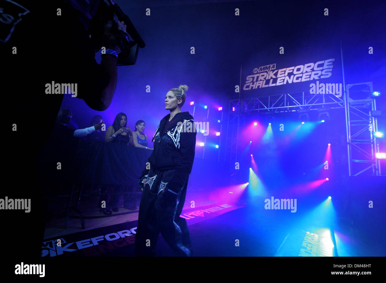 Kim ''Sugar Free'' Couture, Las Vegas, NV enters the cage before her ...