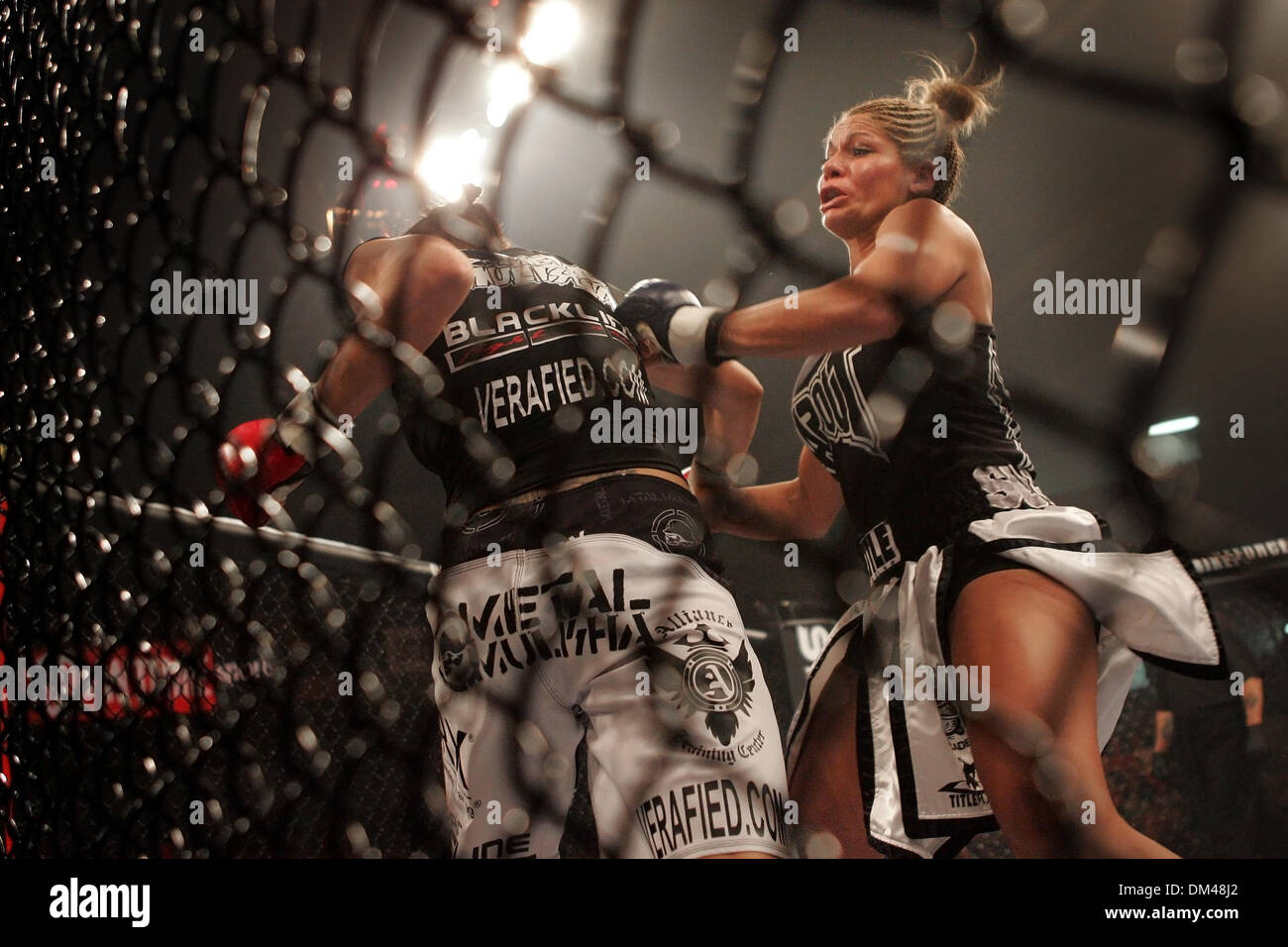 Kim sugar free couture las hi-res stock photography and images - Alamy