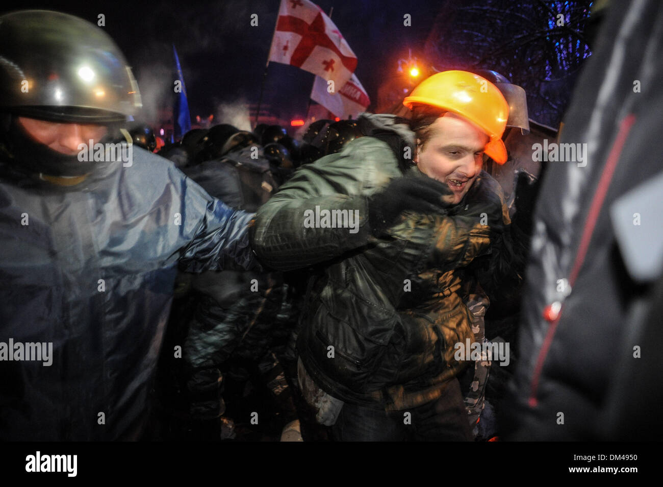Kiev, Ukraine. 11th Dec, 2013. Pro-European integration protesters line ...