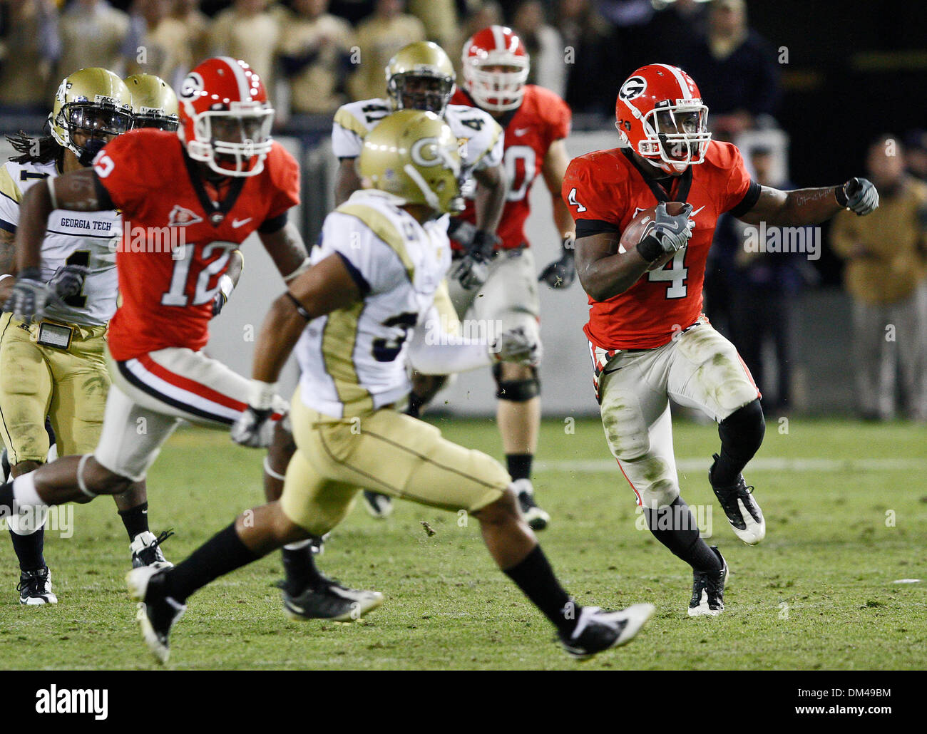 Georgia running back Caleb King (4) breaks away on a long run for a ...