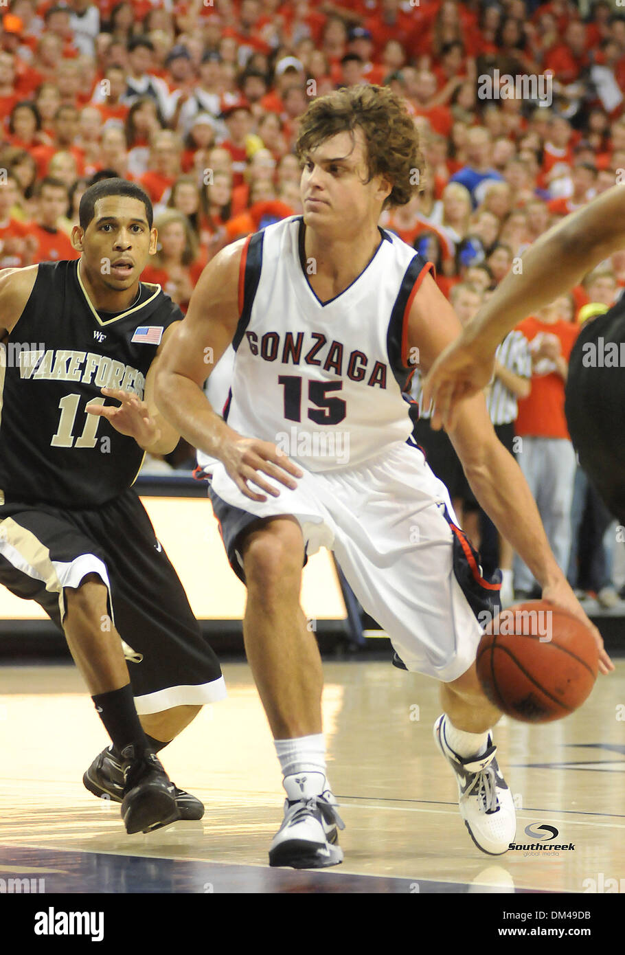 Gonzaga's Matt Bouldin (15) drives the lane past Wake Forest's C.J ...