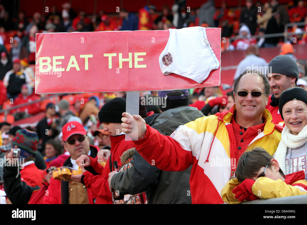 Arrowhead chiefs city cleveland stadium hi-res stock photography and ...