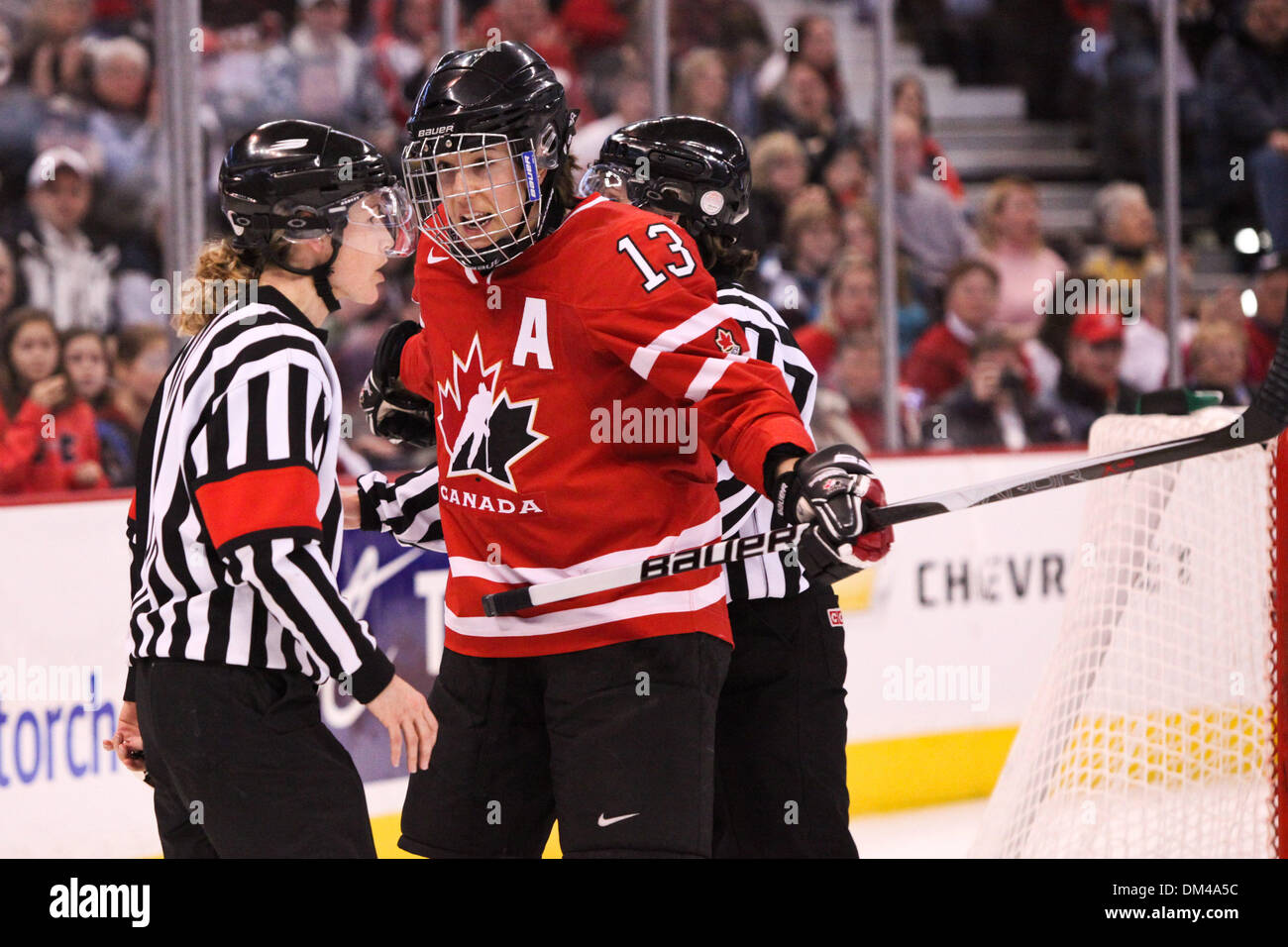 Caroline Ouellette High Resolution Stock Photography and Images - Alamy