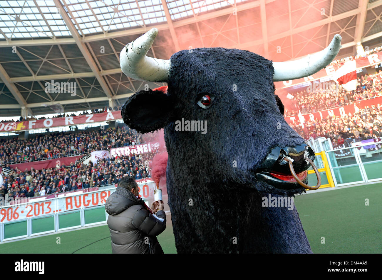 Torino the bull hi-res stock photography and images - Alamy