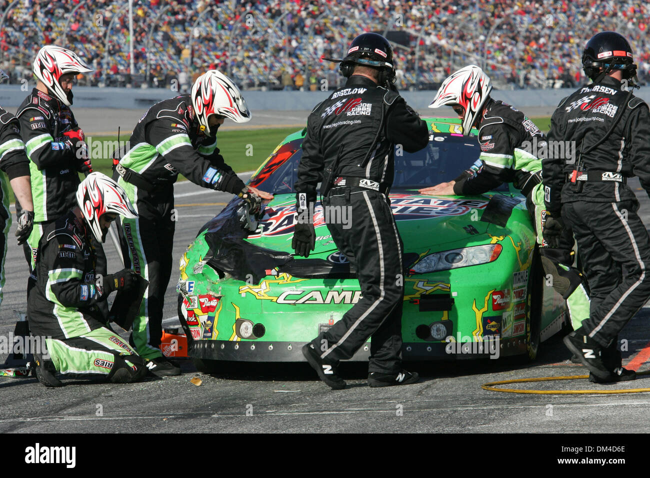Kyle busch crash hi-res stock photography and images - Alamy