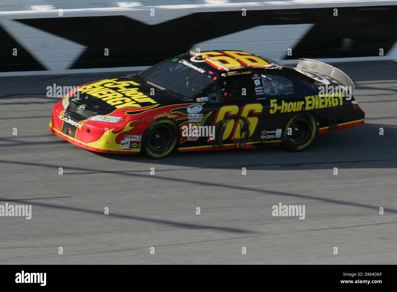 Steve Wallace races DRIVE4COPD 300 at the Daytona International ...
